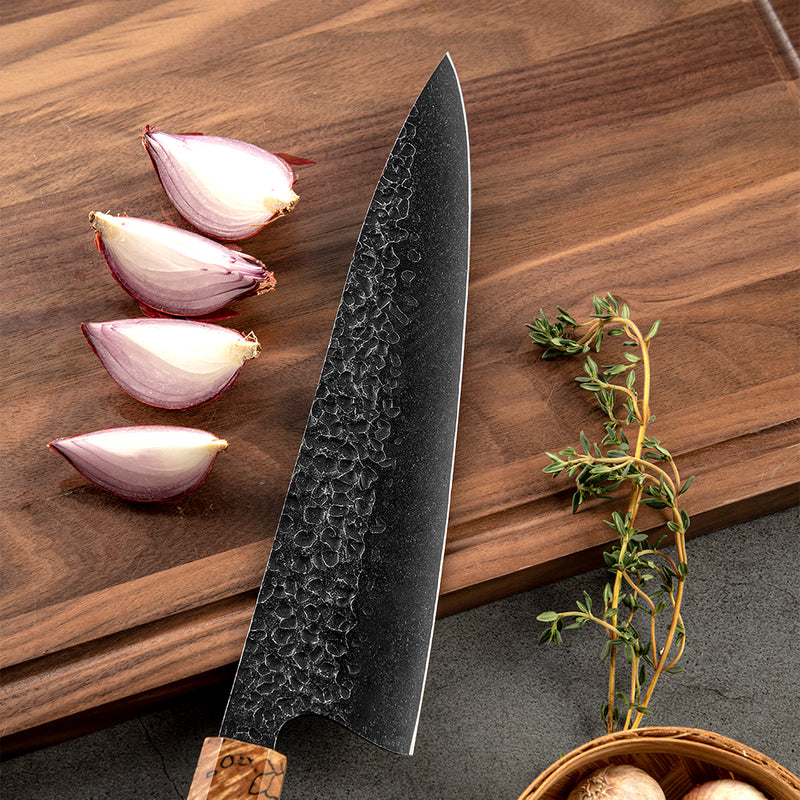 Professional Chef Knife – Hammered High Carbon Steel, Maple Handle